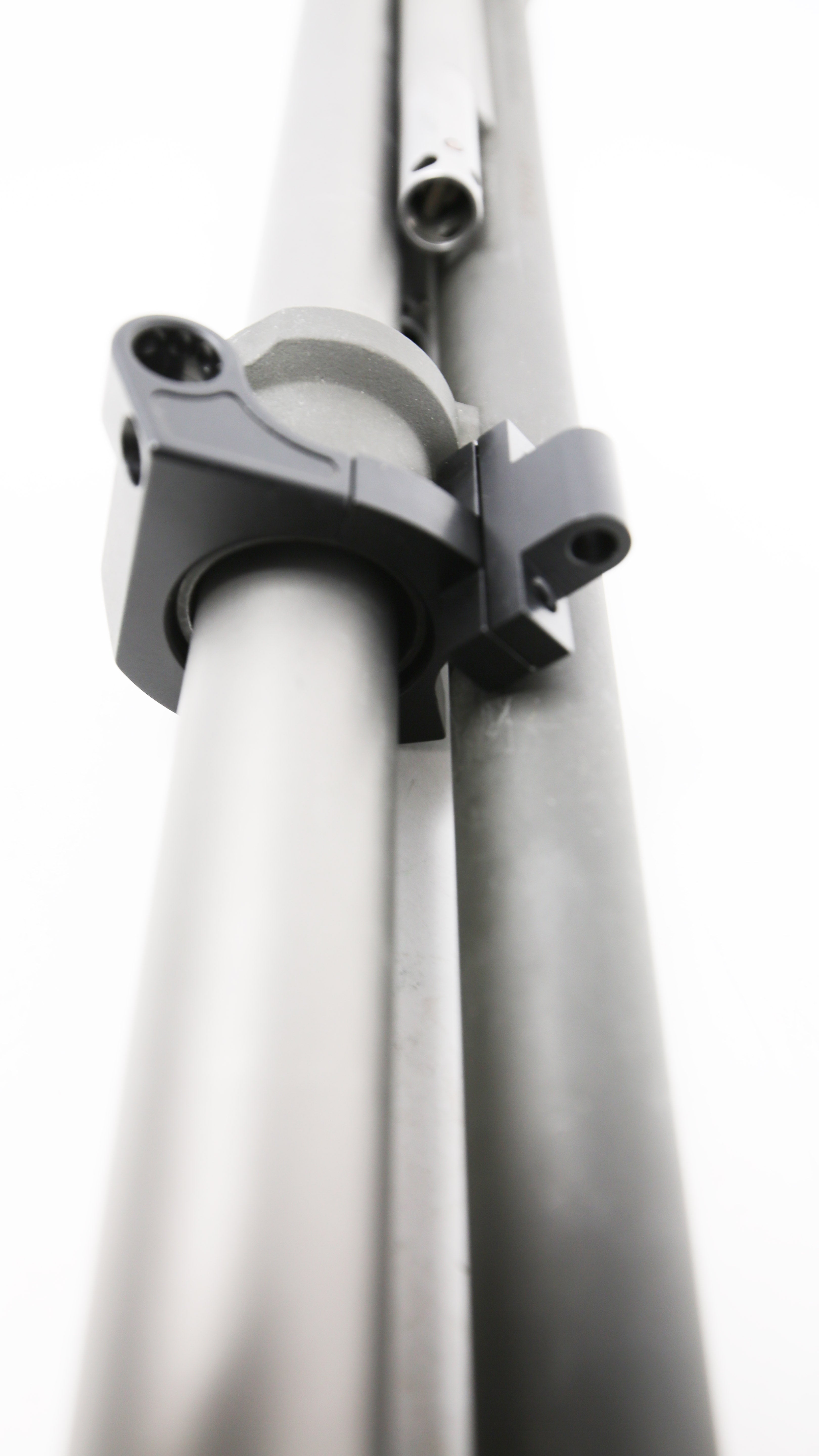 The FFT Benelli M4 / M1014 Multi-Light Flashlight Mount with 1913 Rail ...